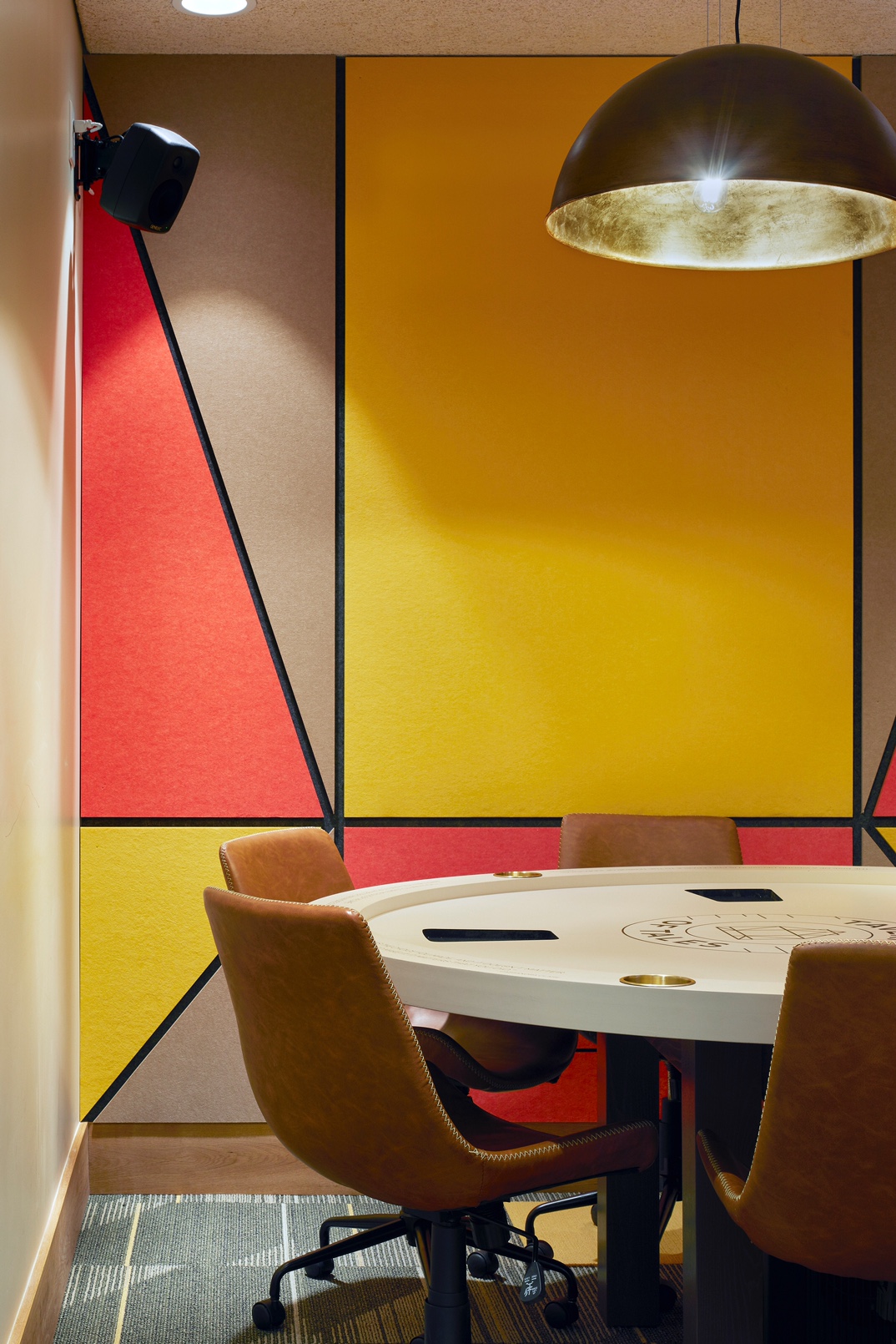 Tavern of Tales Zintra Acoustic Project - MDC Wall